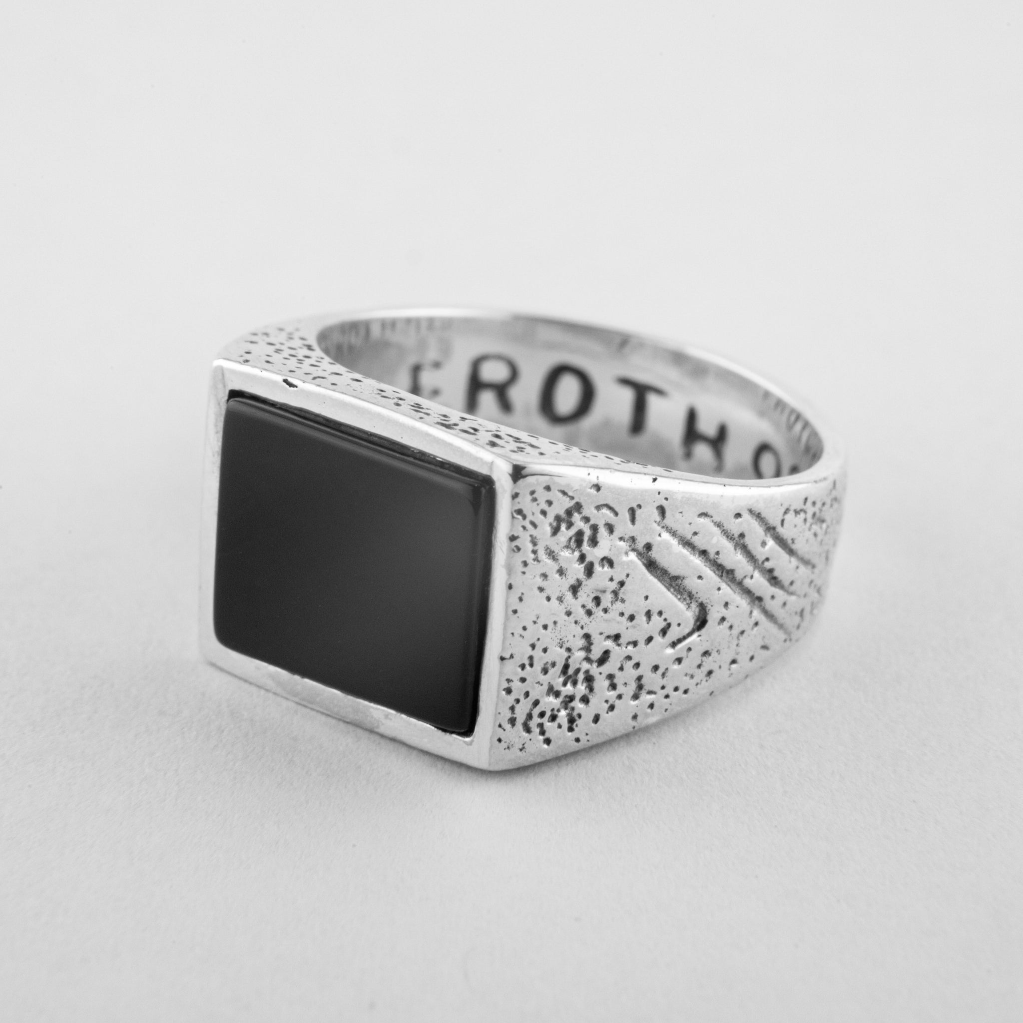 Abyss Ring – Froth Collection